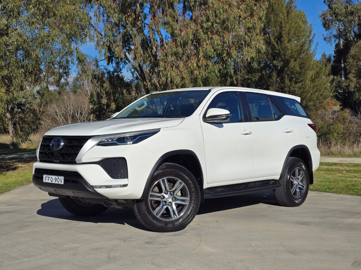 Used 2022 Toyota Fortuner GX #U016350 Orange, NSW