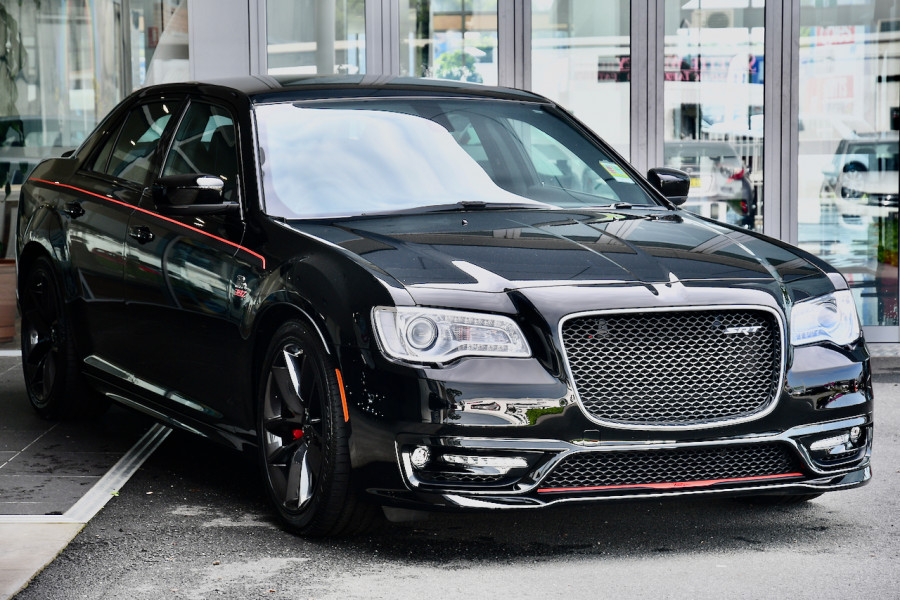 New 2019 Chrysler 300 SRT Core Tweed Heads #C44194182 | Frizelle ...