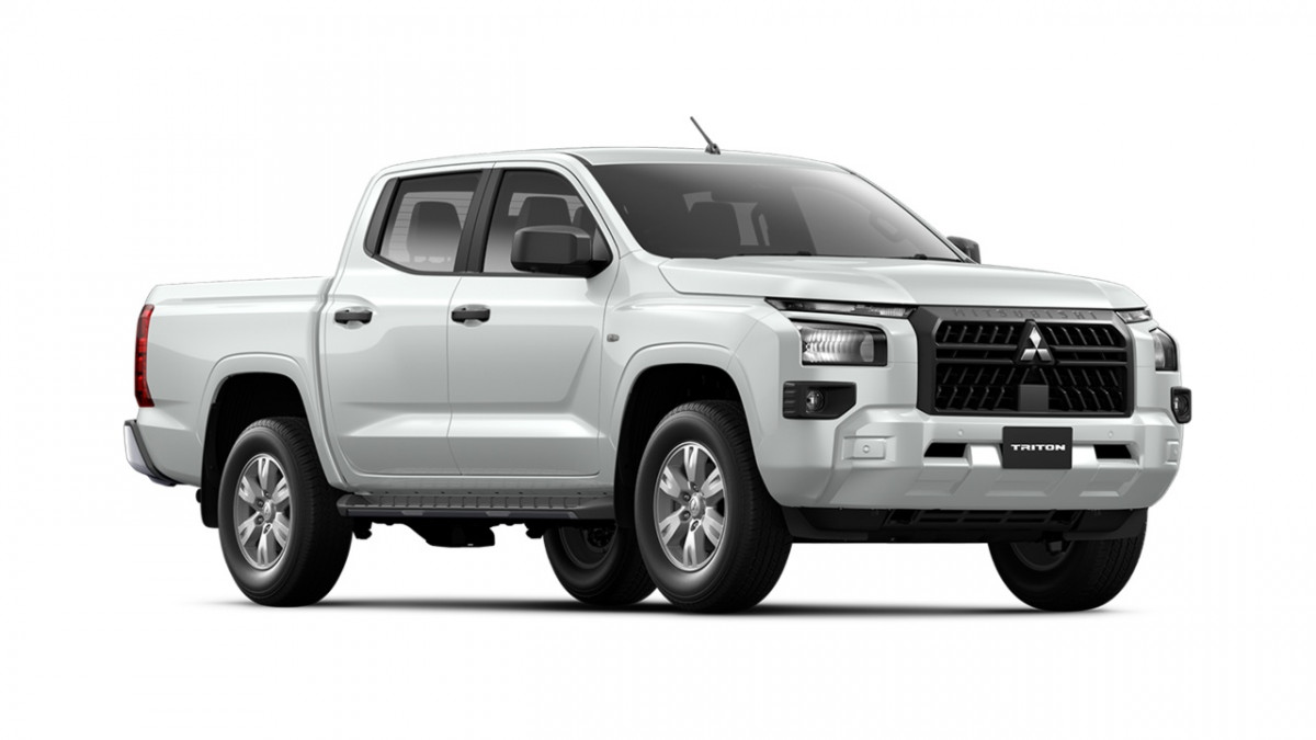New 2025 Mitsubishi Triton GLX+ #0003063778 Mareeba