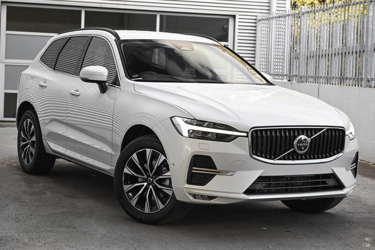 New 2024 Volvo XC60 Plus B5 #12150343 Volvo Cars Berwick, VIC