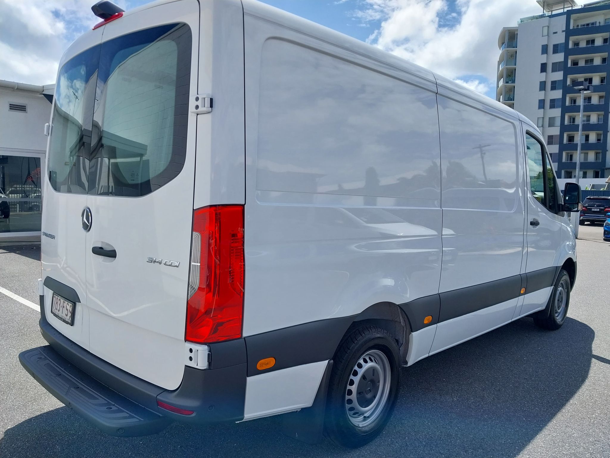 Demo 2022 Mercedes-Benz Sprinter 315 MWB #423174 | Trinity Auto Group