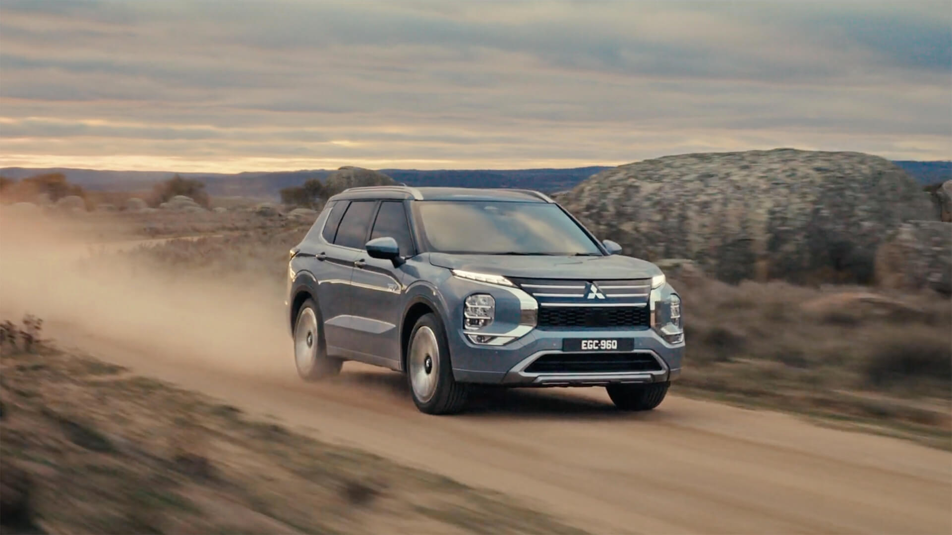 Mitsubishi Outlander Dealer in Melbourne | New, Demo & Used Outlander SUV