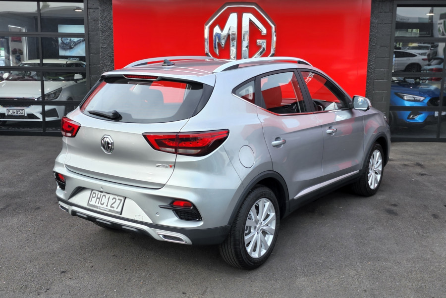 Used 2022 MG ZS ZST Core 1 5L Petrol PHC127 Wairau Valley North used-2022-mg-zs-zst-core-1-5l-petrol-phc127-wairau-valley-north