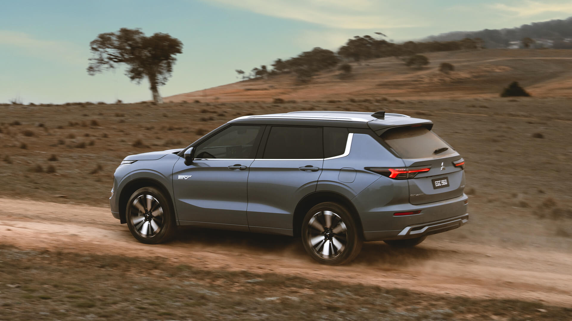 Mitsubishi Outlander Dealer in Melbourne | New, Demo & Used Outlander SUV