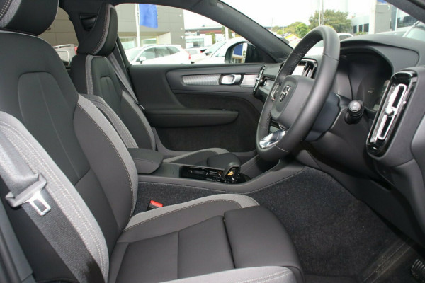 Demo 2025 Volvo EX40 Ultra Single Motor Extended Range #V313500 Port ...