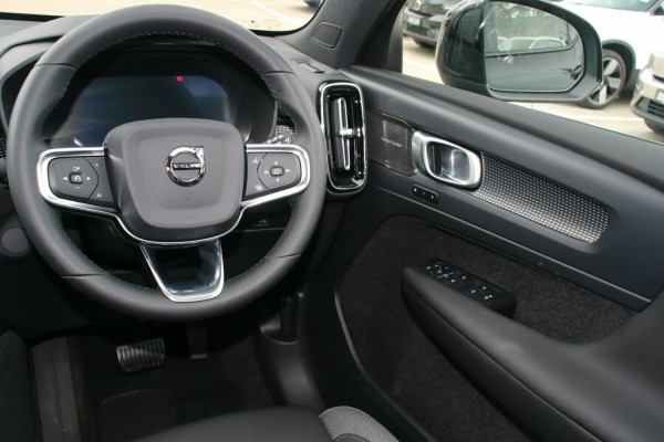 Demo 2025 Volvo EX40 Ultra Single Motor Extended Range #V313500 Port ...