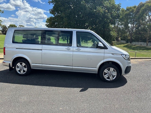 Demo 2022 Volkswagen Multivan TDI340 Comfortline #VW03464 Orange, NSW