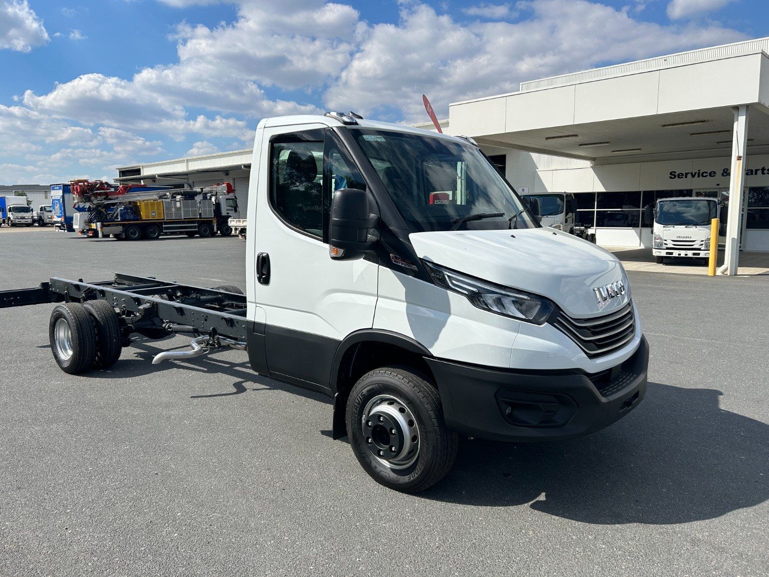 New 2023 Iveco Daily Daily Cab Chassis #50040189 Blacklocks Truck ...