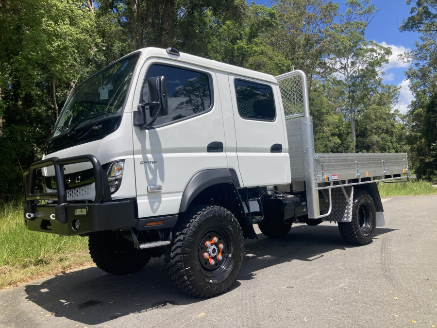 2025 FUSO Canter 4x4 4X4 Crew Cab for sale - Daimler Trucks Sunshine Coast